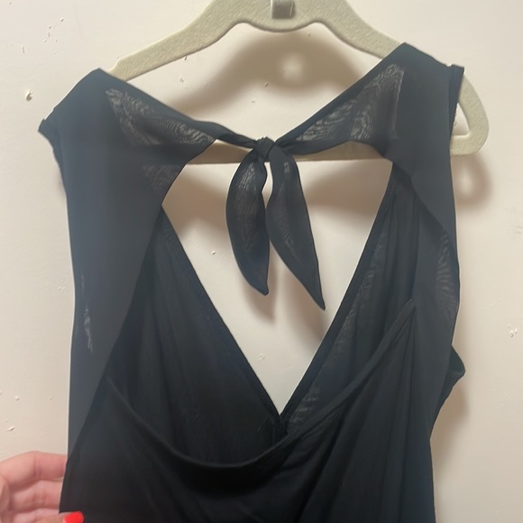 Red Haute | Tops | Red Haute Black Tank Blouse | Poshmark